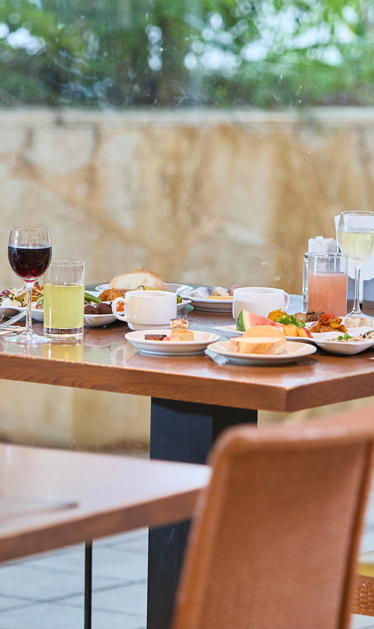 ブッフェレストラン Kafuka 花風香（かふか）